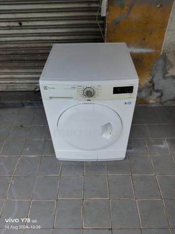 Electrolux condenser dryer 8kg cun condition Rm600 - Home Appliances ...