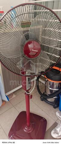 Sharp stand fan 16" - Home Appliances & Kitchen for sale in Puchong ...