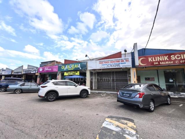Shop lot for Rent, 1400 sq.ft, Pasir Gudang, Johor | Mudah.my
