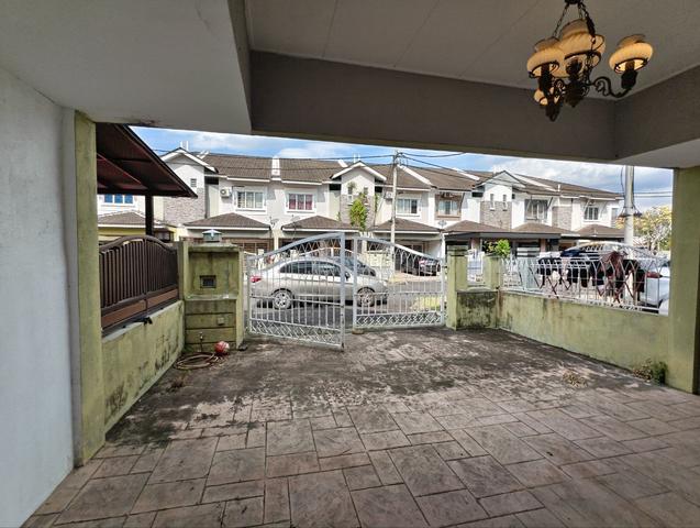 2-storey Terraced House for Sale, 4 Bedroom, 1400 sq.ft, Serendah ...