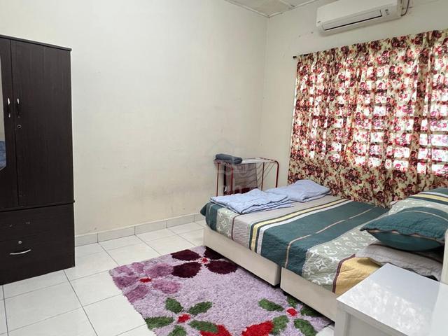 Homestay Idaman Meru - Accommodation & Homestays for rent in Ipoh, Perak