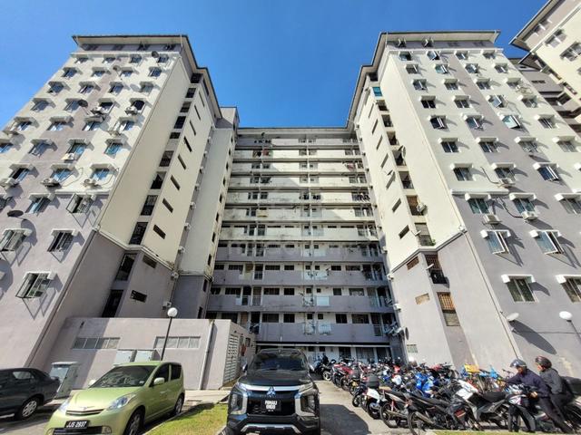 Apartment for Sale, 3 Bedroom, 700 sq.ft, Pangsapuri Putra Harmoni ...