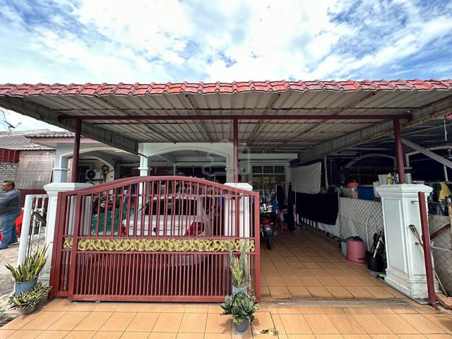 1-storey Terraced House for Sale, 3 Bedroom, 1200 sq.ft, Telok Mas ...