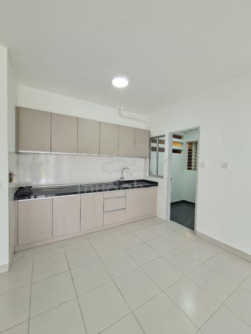 Apartment for Rent, 3 Bedroom, 950 sq.ft, D'Cerrum ( Pangsapuri ...