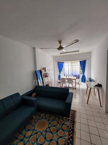 Apartment for Sale, 3 Bedroom, 675 sq.ft, Permai Apartment, Petaling ...