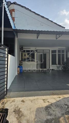 1-storey Terraced House for Sale, 3 Bedroom, 1650 sq.ft, Tampoi, Johor ...
