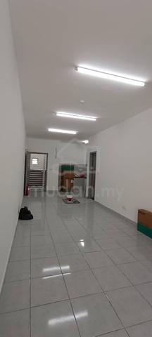 Apartment for Rent, 3 Bedroom, 1022 sq.ft, Pangsapuri Idaman BSP ...