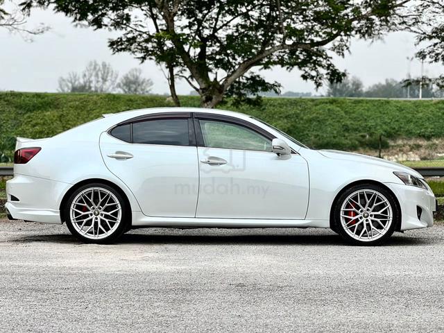 2011 Lexus IS250 V6 2.5 LOCAL LEXUS,TESLA ANDROID - Cars for sale in ...