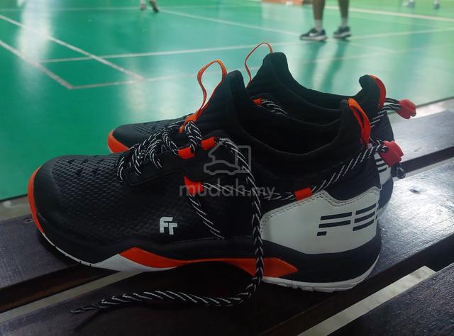 FELET FLYING PRO (Badminton Shoes) - Shoes for sale in Kota Damansara ...