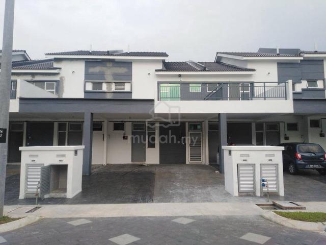Townhouse for Rent, 3 Bedroom, 1191 sq.ft, Puncak Alam, Selangor | Mudah.my
