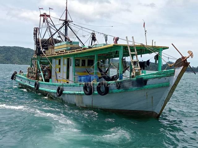 Fishing Trawling Boat KAPAL TUNDA - Commercial Vehicle & Boats for sale ...