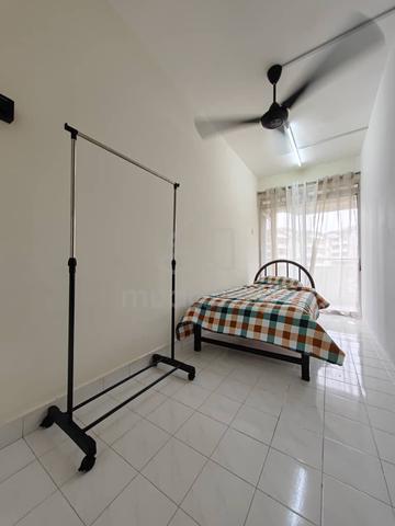 Room for Rent, 200 sq.ft, Pasir Gudang, Johor | Mudah.my