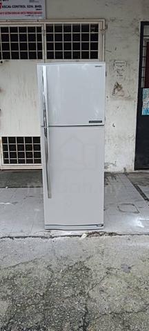 Toshiba 2D fridge refrigerator peti sejuk peti ais - Home Appliances ...