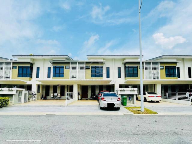 2-storey Terraced House for Sale, 5 Bedroom, 2133 sq.ft, Cyberjaya ...