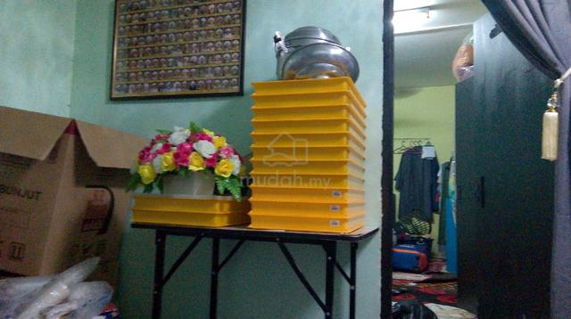tray kuning tray kuih - Home Appliances & Kitchen for sale in Nilai ...