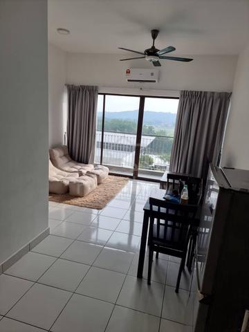 Condominium for Rent, 2 Bedroom, 735 sq.ft, Green Beverly Hills ...