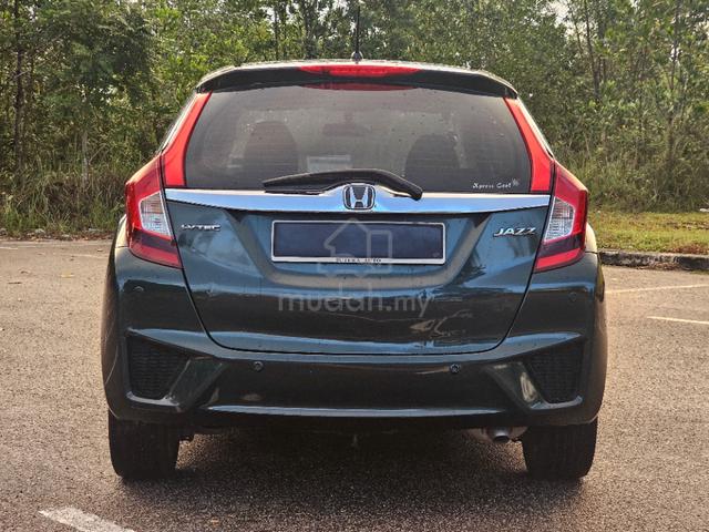 [2016]Honda JAZZ 1.5 V GK5 (A) Free Mugen bodykit - Cars for sale in ...