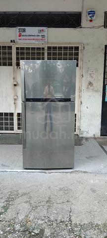 LG fridge refrigerator peti sejuk peti ais 2 door - Home Appliances & Kitchen for sale in ...