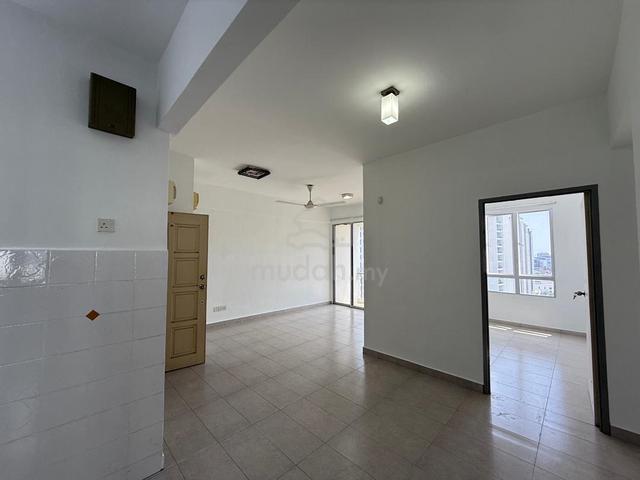 Condominium for Sale, 3 Bedroom, 1000 sq.ft, Putra Place, Bayan Lepas ...