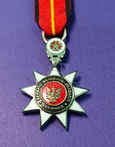 Pingat Sarawak (type C) - Hobby & Collectibles for sale in Kuching, Sarawak