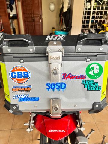 Rack param v2 + Njx 45l - Motorcycle Accessories & Parts for sale in ...