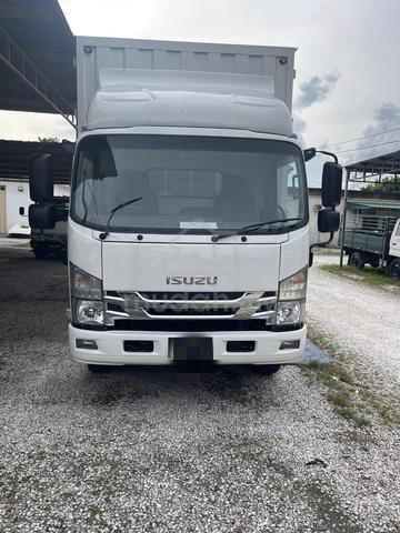 ISUZU NPR81UKH - 17 kaki - Commercial Vehicle & Boats for sale in Ipoh ...