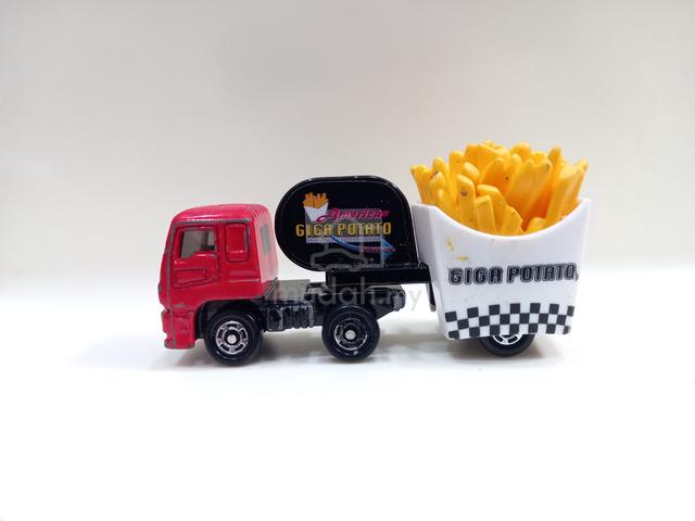 Tomica No. 55 Isuzu Giga Fried Potato Car Diecast - Hobby ...