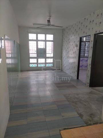 Apartment for Sale, 3 Bedroom, 750 sq.ft, Lestari Perdana Apartment ...