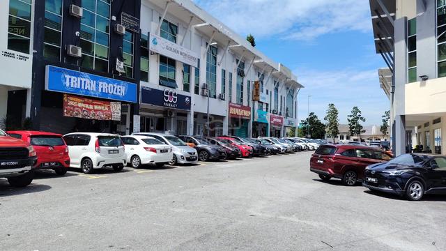 Shop lot for Sale, 4650 sq.ft, Puchong, Selangor 112172826 | Mudah.my