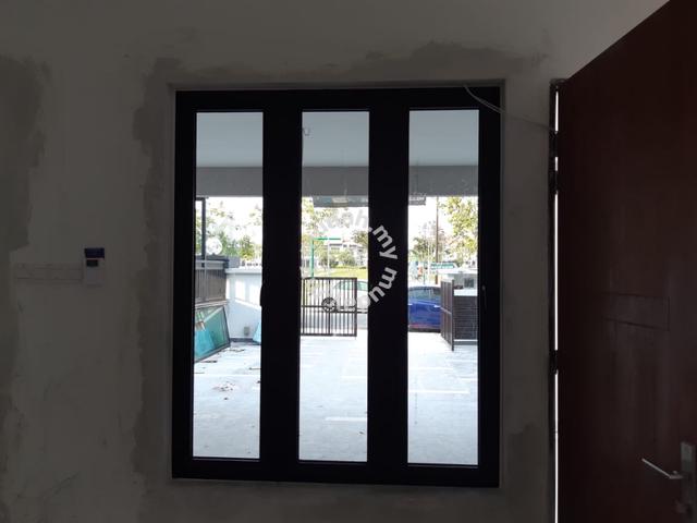 Tingkap Casement Multi Point Penjabat |Aluminium - Furniture ...