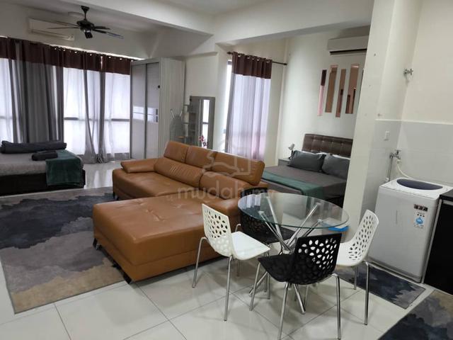 Service Residence for Rent, 1 Bedroom, 650 sq.ft, 8 Kinrara, Puchong ...