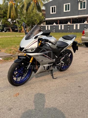 Yamaha r25 v2 mileage low 24k km white TMM - Motorcycles for sale in ...