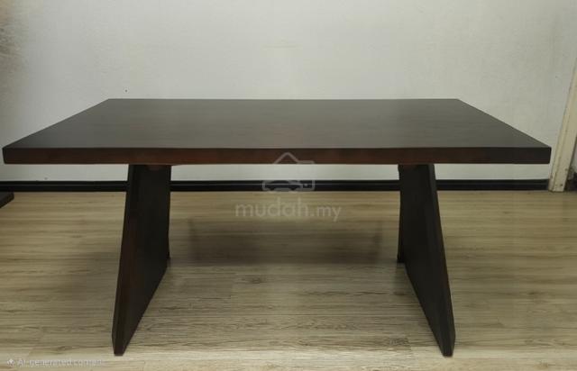 1 New Solid Dining Table For Sale - Furniture & Decoration for sale in ...