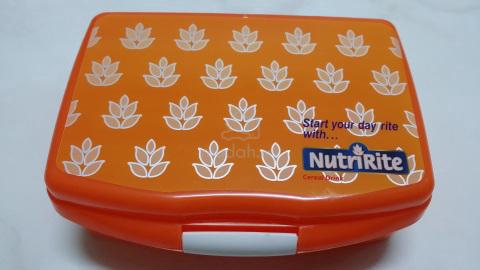 15 Units Nutririte Food Containers - Home Appliances & Kitchen for sale ...