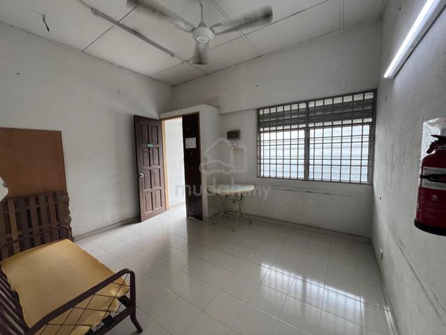 Apartment for Rent, 3 Bedroom, 700 sq.ft, Taman Sri Relau, Relau ...