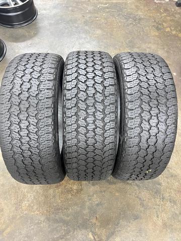 255 60 20 Goodyear Wrangler AT Adventure Defender - Car Accessories ...