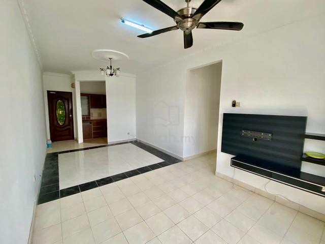 Apartment for Sale, 3 Bedroom, 817 sq.ft, Apartment Komuter Raya, Shah Alam, Selangor | Mudah.my