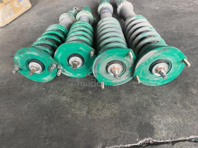 Nissan skyline r34 adjustable tein - Car Accessories & Parts for sale ...