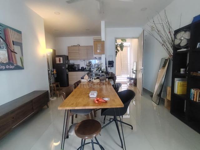 Condominium for Sale, 4 Bedroom, 1300 sq.ft, Parkhill Residence Bukit ...