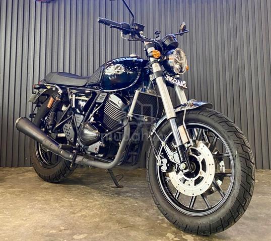 GPX Legend 250 Twin 3,5xx km 8/2023 Cafe Racer - Motorcycles for sale ...