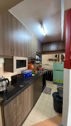 Flat for Rent, 3 Bedroom, 646 sq.ft, PPR Kerinchi, Pantai, Kuala Lumpur ...