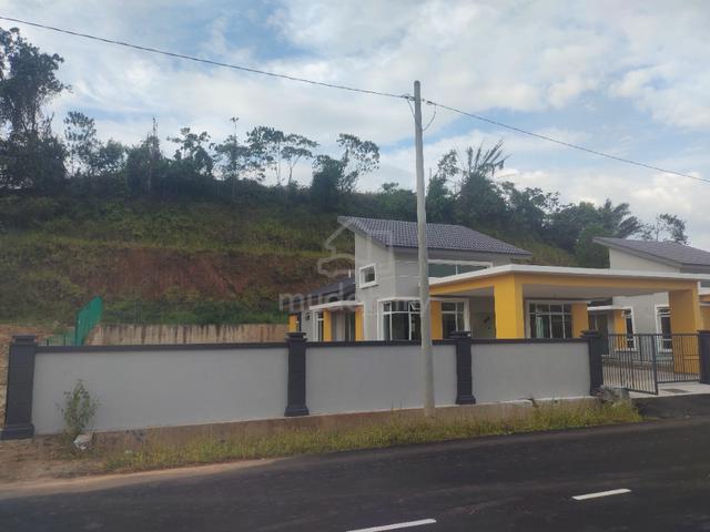 Bungalow House for Sale, 4 Bedroom, 5899 sq.ft, Juasseh, Negeri ...