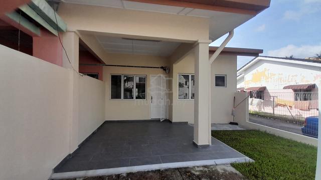 1-storey Terraced House for Rent, 3 Bedroom, 1300 sq.ft, Rawang ...