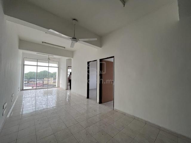 Apartment for Sale, 3 Bedroom, 990 sq.ft, Pangsapuri Bunga Raya, Bukit ...