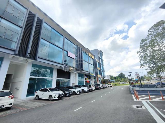Shop lot for Sale, 1540 sq.ft, Permas Jaya, Johor | Mudah.my