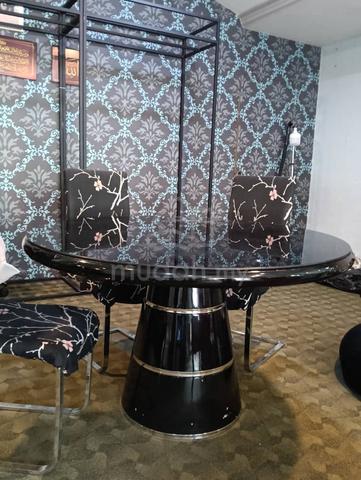 meja bulat besar - Furniture & Decoration for sale in Johor Bahru, Johor