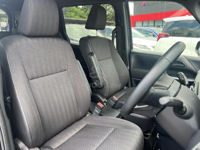 TOYOTA VOXY 2.0 LATEST 7 SEATER *UNREGiSTERED*NEGO - Cars for sale in ...