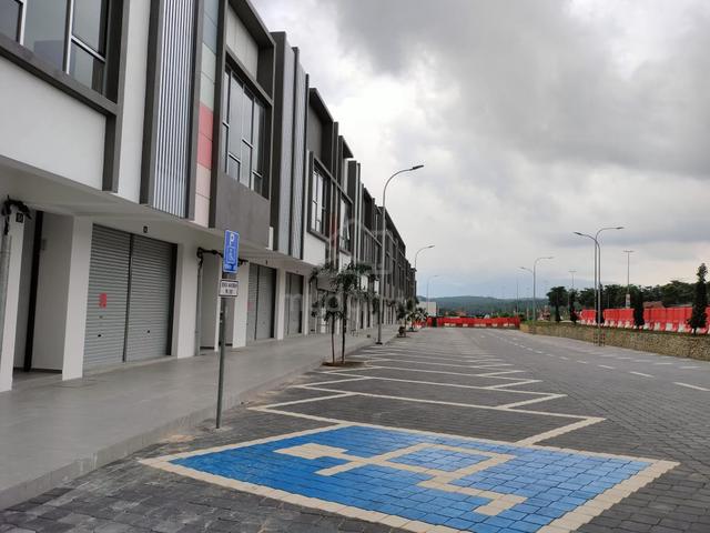 Shop lot for Rent, 1650 sq.ft, Bandar Sri Sendayan, Negeri Sembilan ...