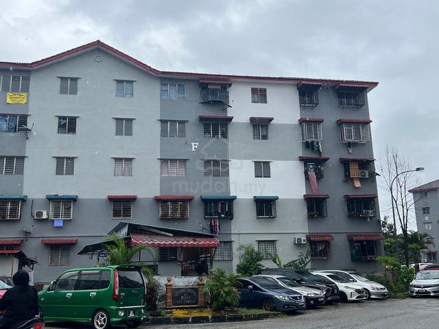 Apartment for Sale, 3 Bedroom, 700 sq.ft, Teratai Apartment (Taman ...