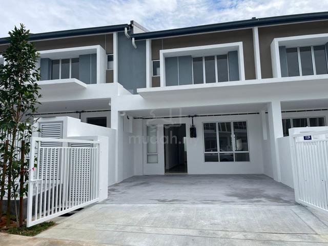 2-storey Terraced House for Sale, 4 Bedroom, 1601 sq.ft, Bandar Sri ...
